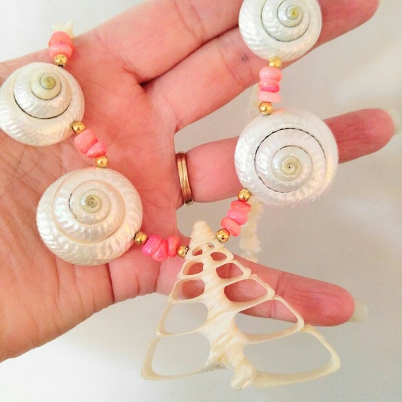 Vintage | Jewelry | Wow Vintage Sea Shell Necklacepinkopalescent | Poshmark